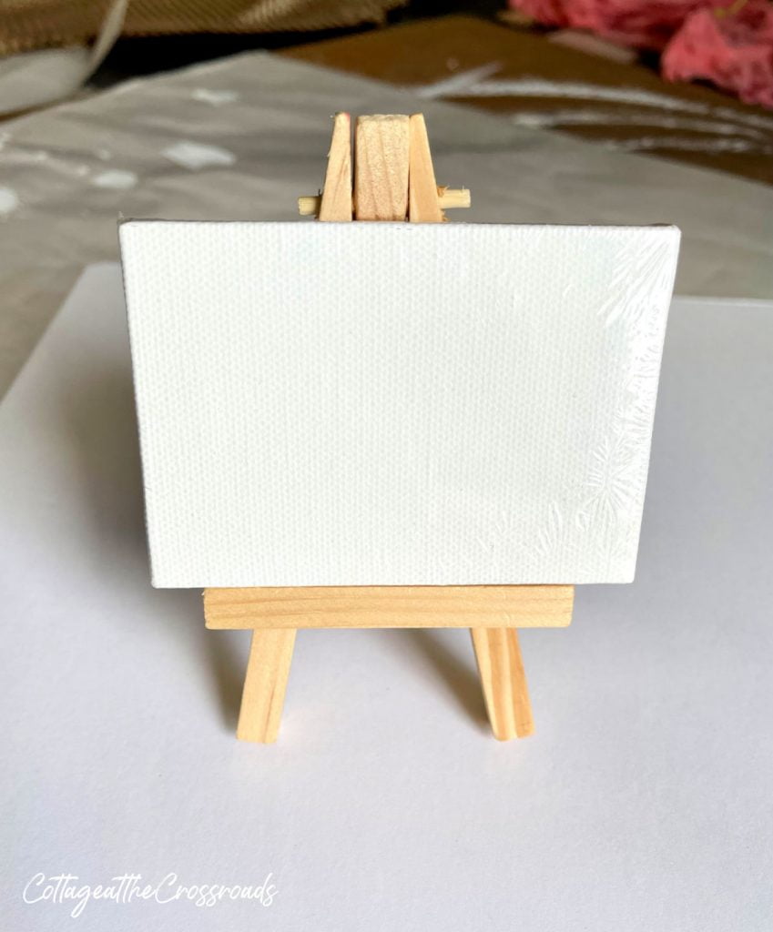 Patriotic Mini Easel Place Cards - Cottage at the Crossroads