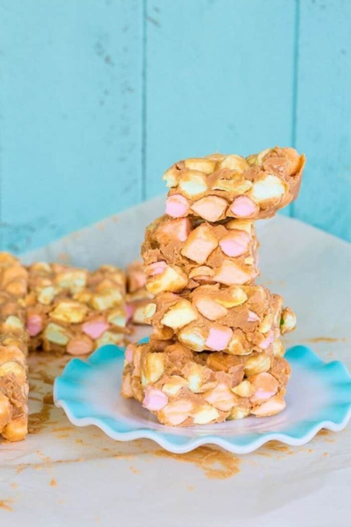 31 Recipes with Mini Marshmallows for a Sweet Treat - Cottage at the ...